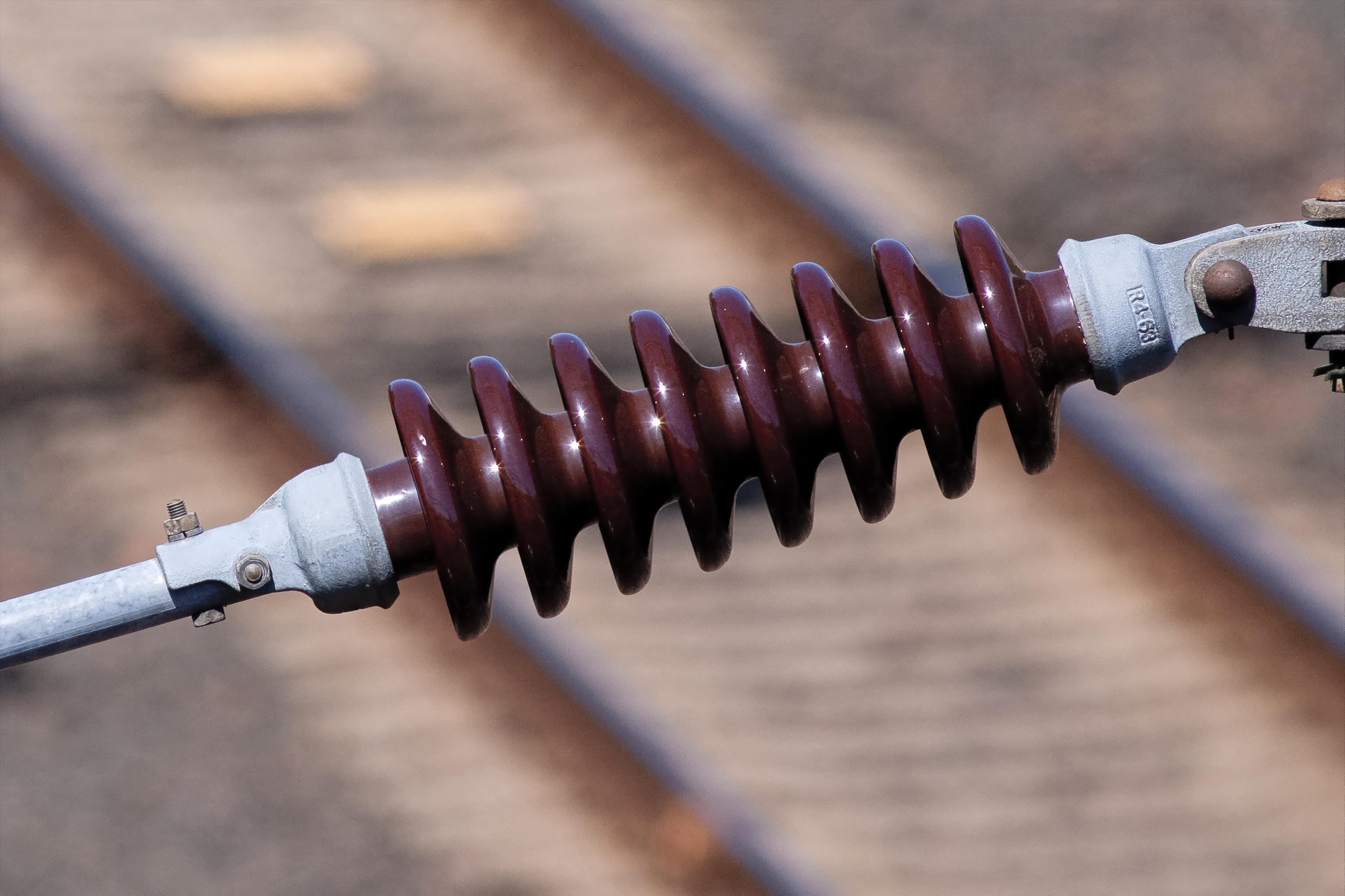Electric insulators – Isaac's Science Blog